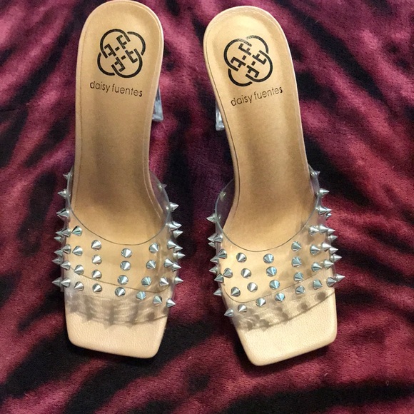 Daisy Fuentes | Shoes | Daisy Fuentes New With Box Never Wore | Poshmark